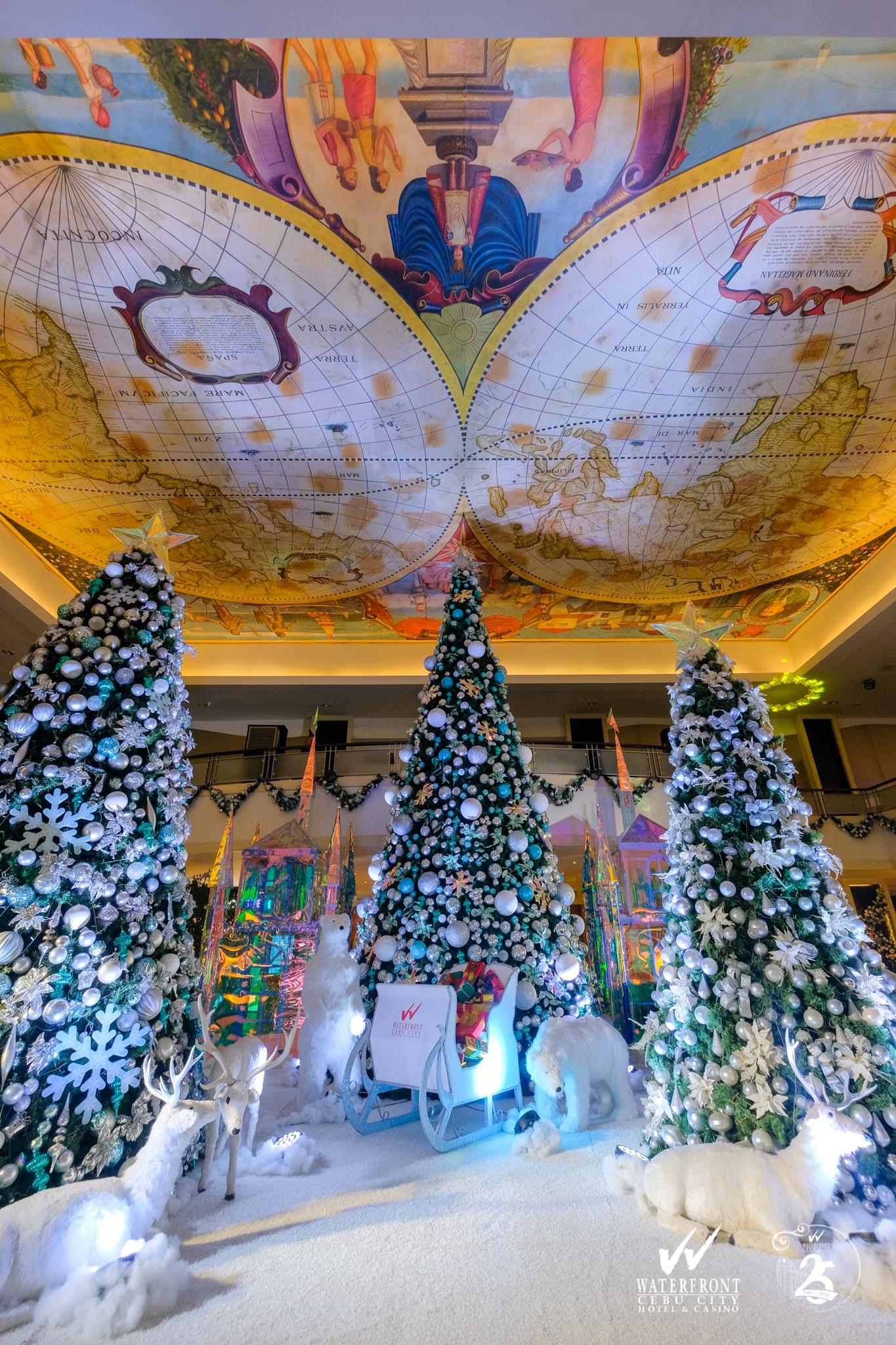 Rock Around These Christmas Trees in the City | Keeta