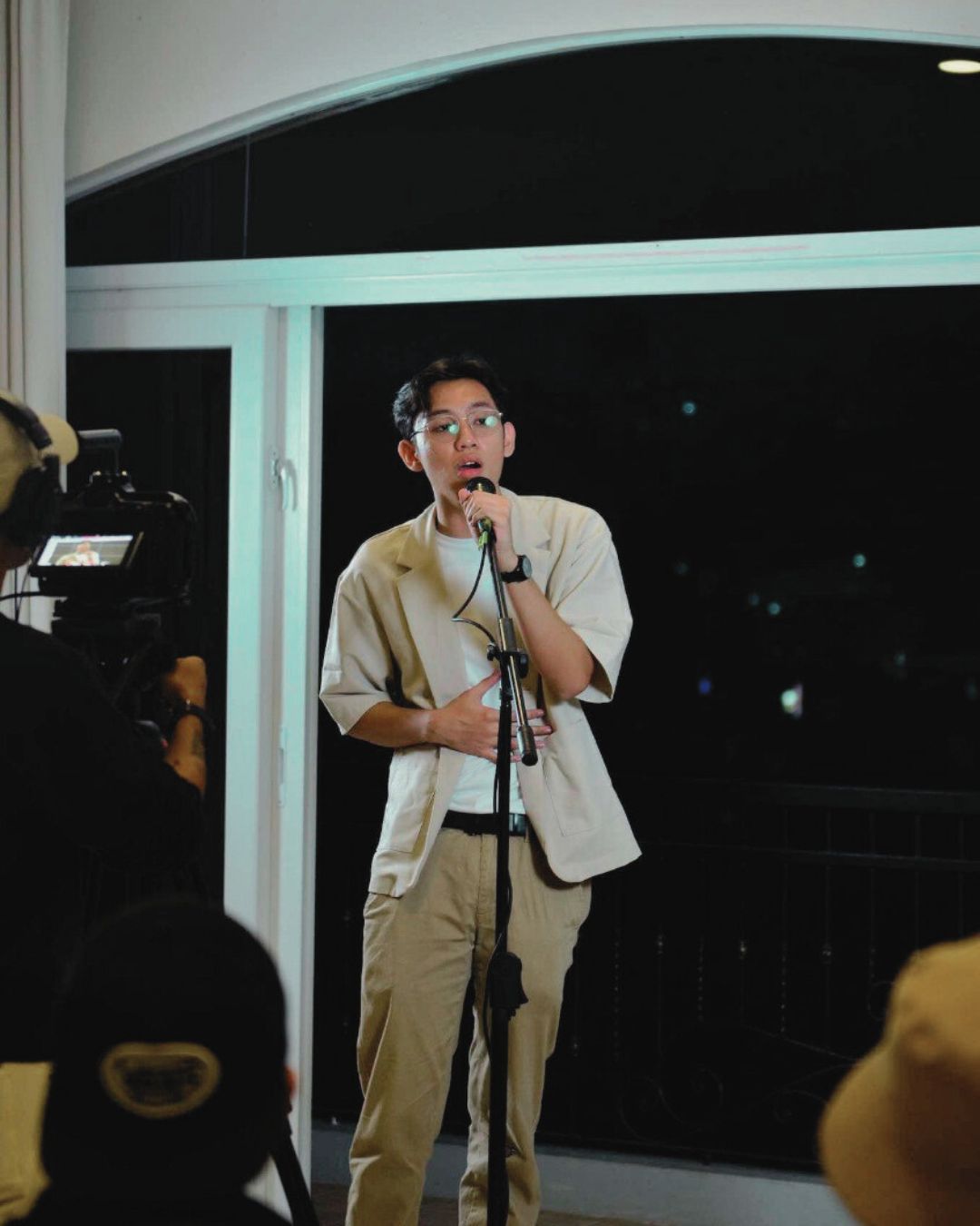 'KHOBEE' or Kyle? The Two Sides of Cebu’s Rising Singer-Songwriter | Keeta